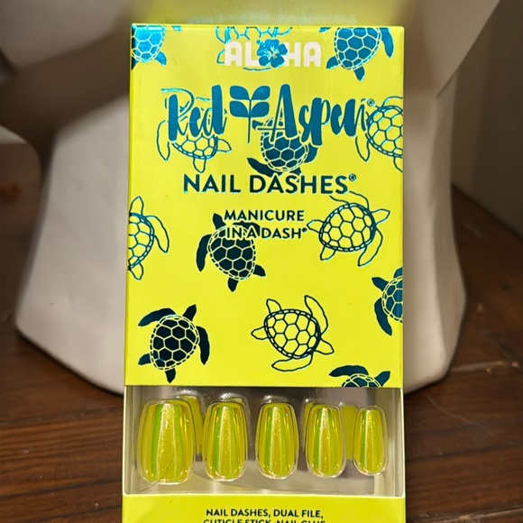 Red Aspen | Makeup | Aloha Nail Dashes Vibrant Yellow Presson Nails ...